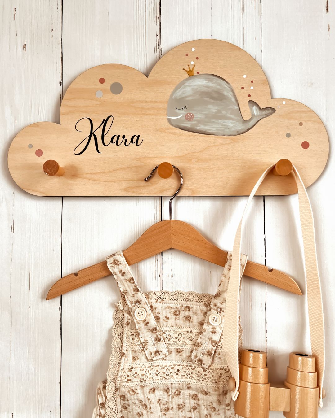 Kindergarderobe aus Holz "Wal Rosa" – EmiliaLotte Atelier